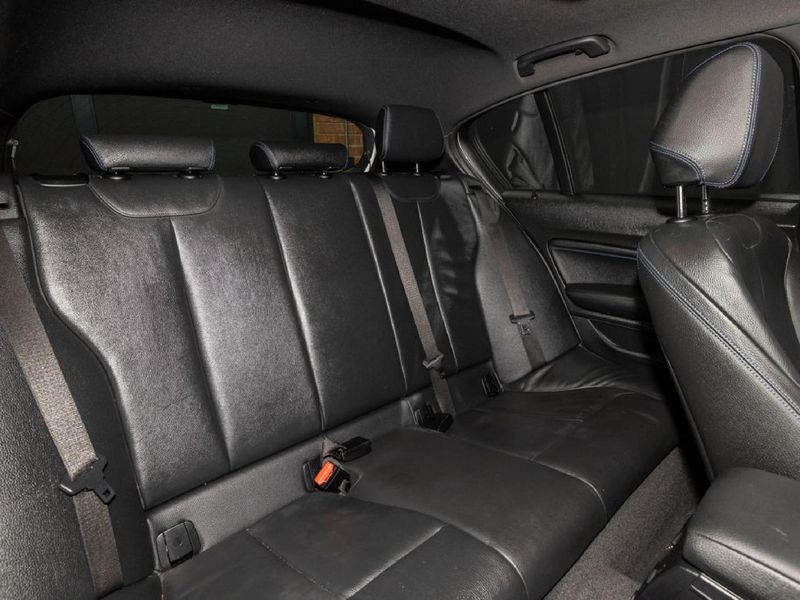 Used BMW 1 Series 118i 5-dr M Sport for sale in Gauteng - Cars.co.za (ID::10079789)