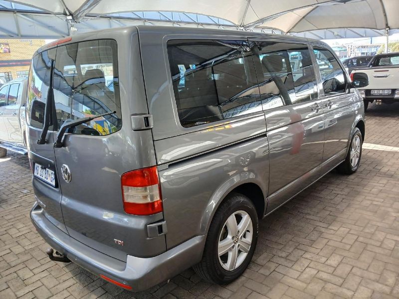 Used Volkswagen Transporter T5 Crew Bus 2.0 BiTDI SWB (132kW) Auto ...