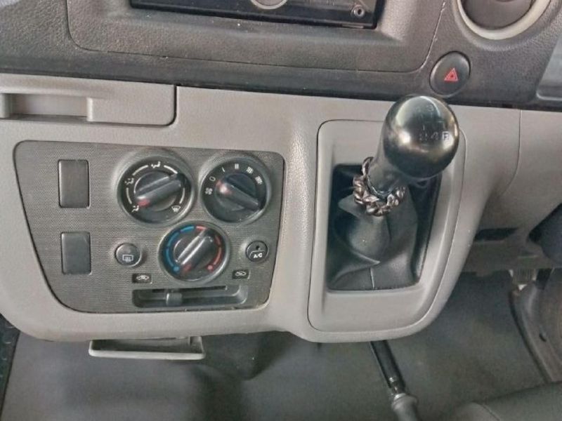 Used Nissan NV350 2.5 16-seat Impendulo for sale in Gauteng - Cars.co ...