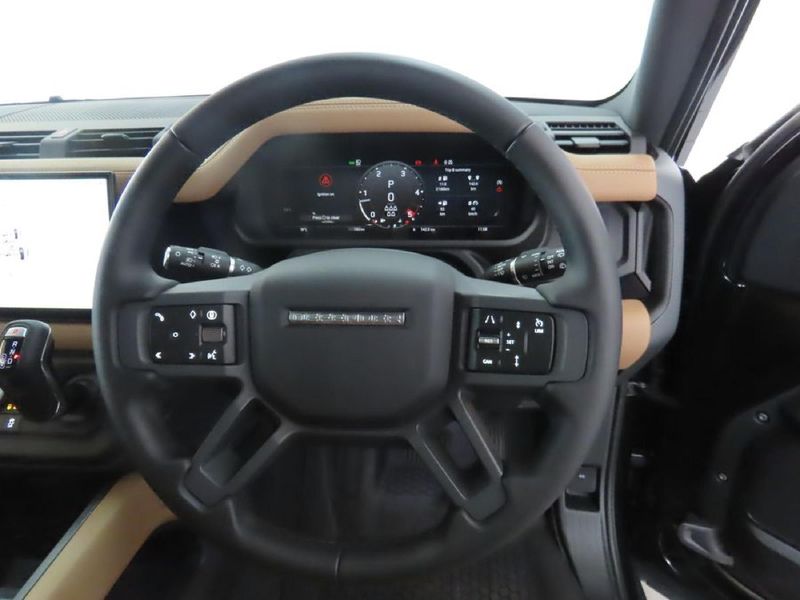 Used Land Rover Defender 130 D350 X-Dynamic HSE for sale in Gauteng ...