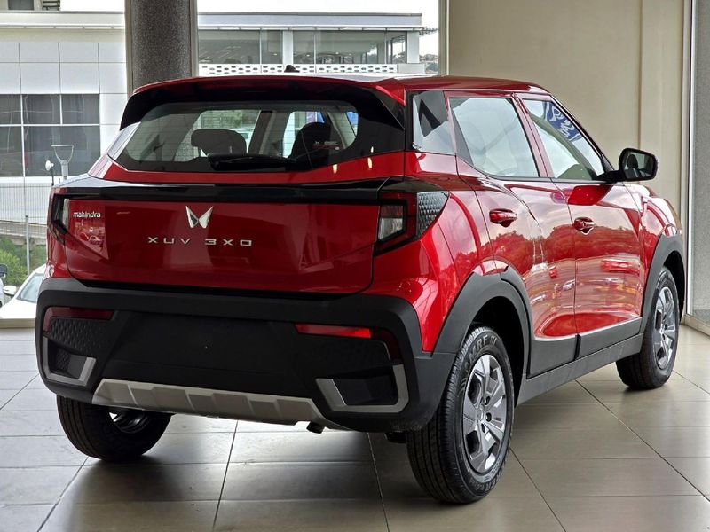 New Mahindra XUV 3XO 1.2T MX2 Auto for sale in Gauteng - Cars.co.za (ID ...