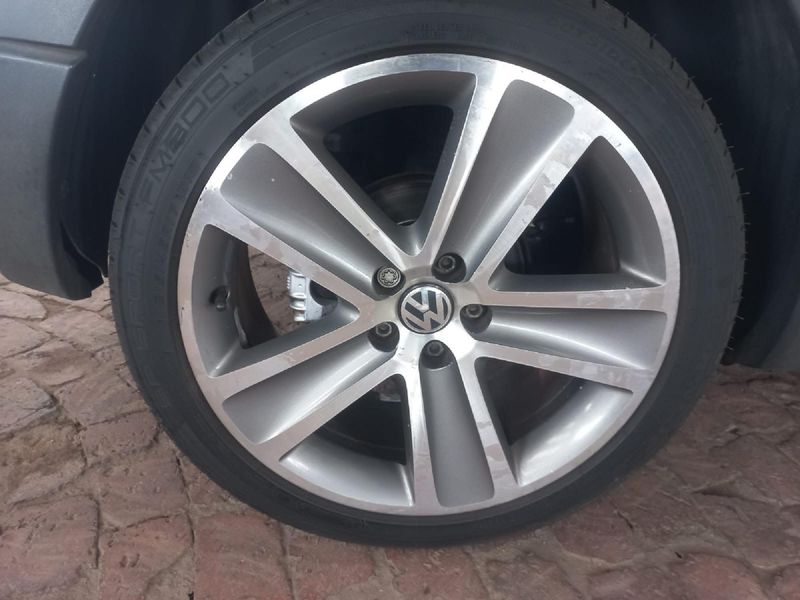 Used Volkswagen Polo 1.6 TDI Cross for sale in Gauteng - Cars.co.za (ID ...