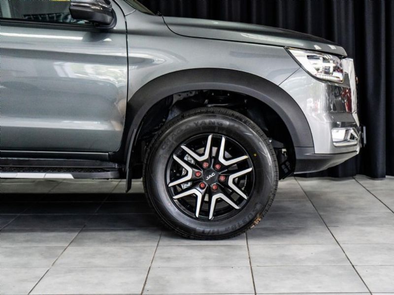 New JAC T8 2.0 CTI Super Lux 4x4 Double-Cab for sale in Gauteng - Cars ...