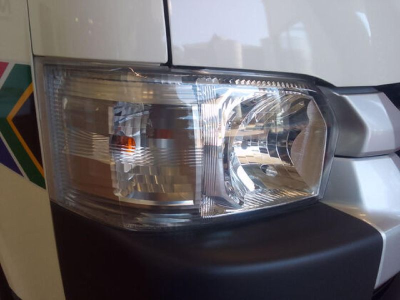 Used Toyota Quantum 2.5 D-4D 14-seat for sale in Gauteng - Cars.co.za ...