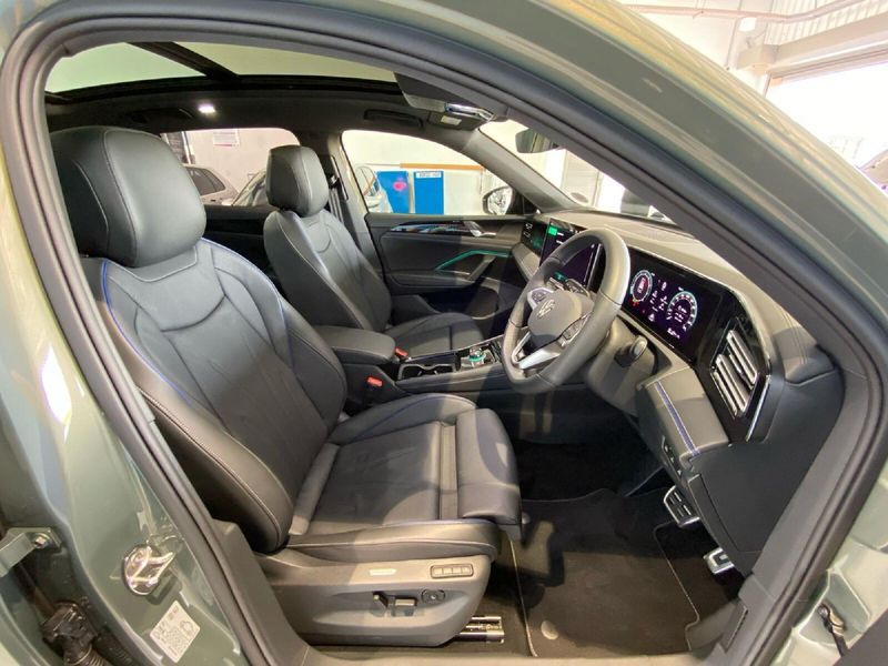 New Volkswagen Tiguan 2.0 TSI R-Line 4Motion Auto for sale in Gauteng ...