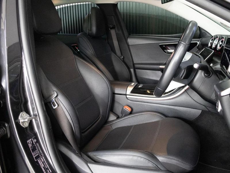 Used Mercedes-Benz C-Class C200 Sport Edition Avantgarde (AMG Wheels ...