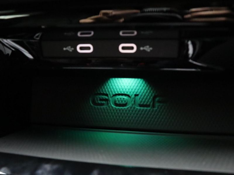 Used Volkswagen Golf 8 GTI 2.0 TSI Auto Jacara Edition for sale in ...