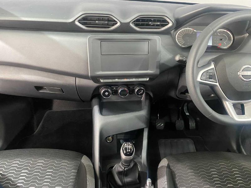 Used Nissan Magnite Move 1.0 Visia F/C P/V for sale in Gauteng - Cars ...