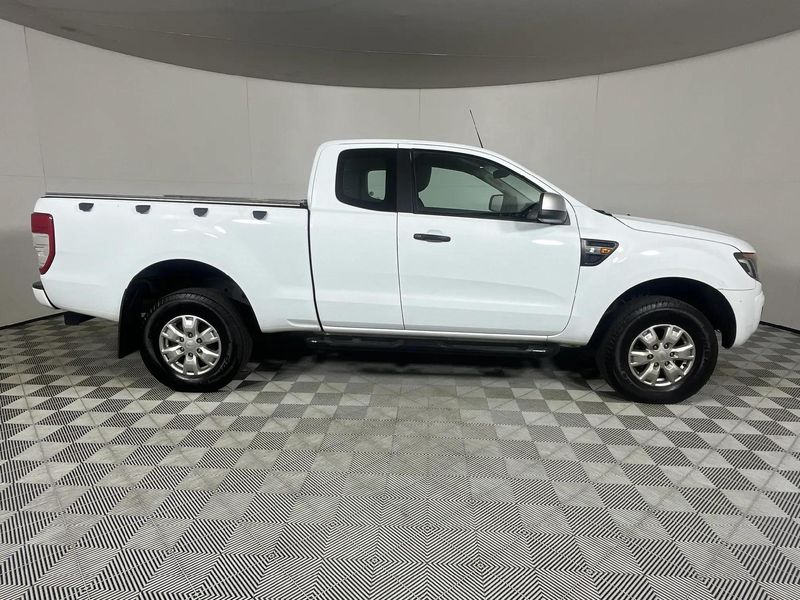 Used Ford Ranger 3.2 TDCi XLS 4x4 Auto SuperCab for sale in Gauteng ...