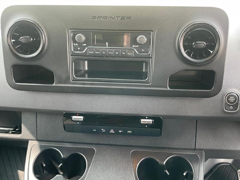 Used Mercedes-Benz Sprinter 517 2.0 CDI Long Panel Van for sale in ...