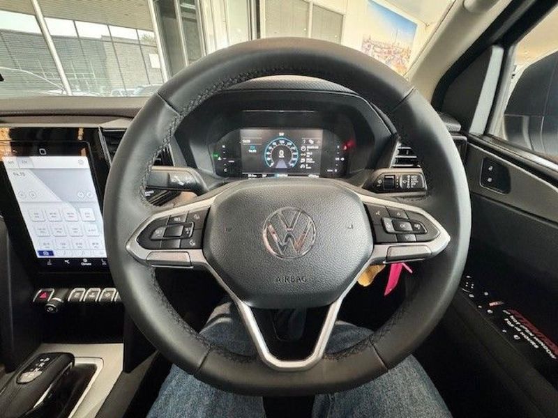 New Volkswagen Amarok Amarok Life 2.0TDi 154Kw Auto for sale in Gauteng ...