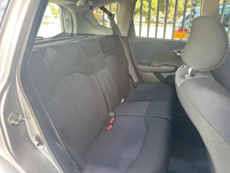 Used Honda Jazz 1.4i LX Auto for sale in Gauteng - Cars.co.za (ID ...