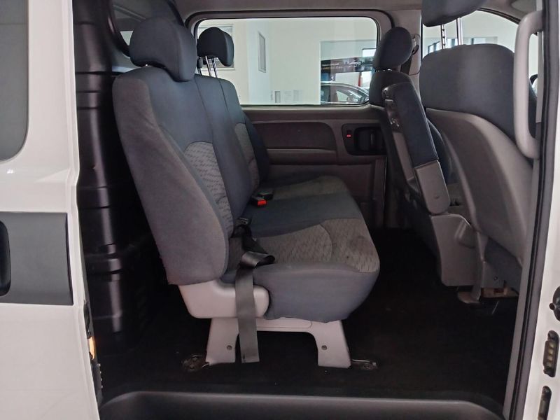 Used Hyundai H-1 2.5 CRDi Multicab Auto 6-seat for sale in Kwazulu ...