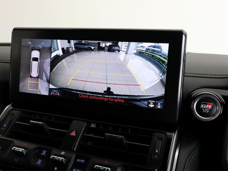 Used Toyota Land Cruiser 300 V6 3.3D GR-S for sale in Western Cape ...