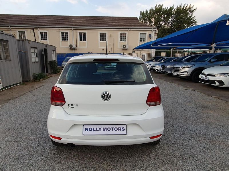 Used Volkswagen Polo Vivo 1.6 Comfortline Auto 5-dr for sale in Gauteng ...
