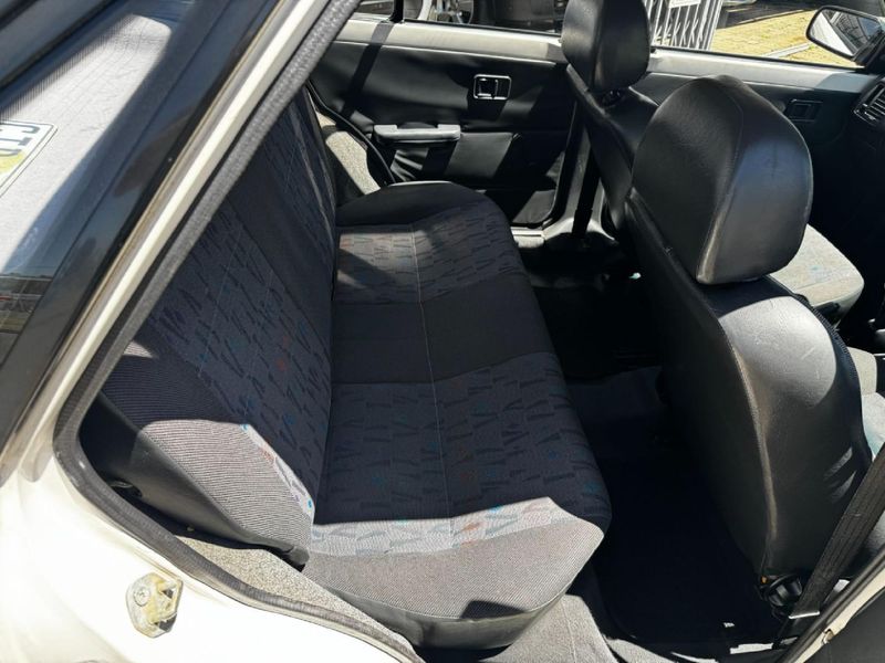 Used Ford Laser 1.3 Tracer Hatch for sale in Free State - Cars.co.za ...