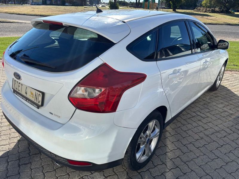 Used Ford Focus 2.0 GDi Trend 5-dr for sale in Free State - Cars.co.za ...