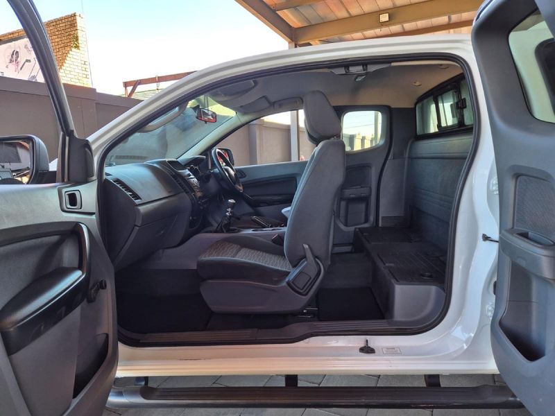 Used Ford Ranger 2.2 TDCi XL SuperCab for sale in North West Province ...