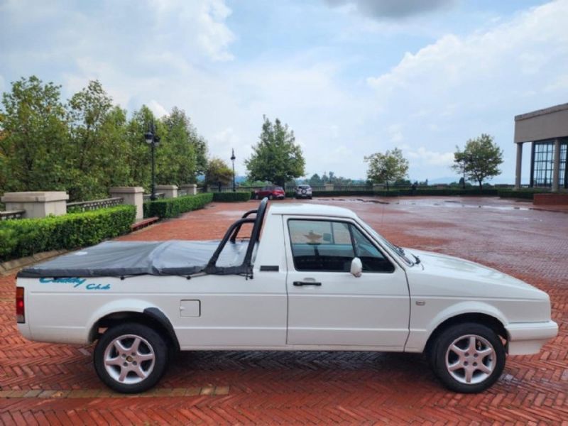 Used Volkswagen Caddy Pick-Up Single-Cab for sale in Gauteng - Cars.co ...