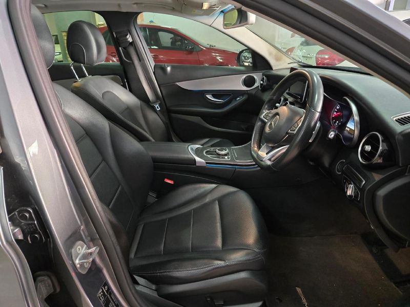 Used Mercedes-Benz C-Class C200 AMG LINE for sale in Gauteng - Cars.co ...