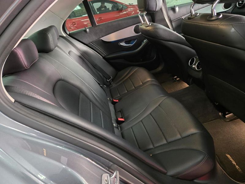 Used Mercedes-Benz C-Class C200 AMG LINE for sale in Gauteng - Cars.co ...