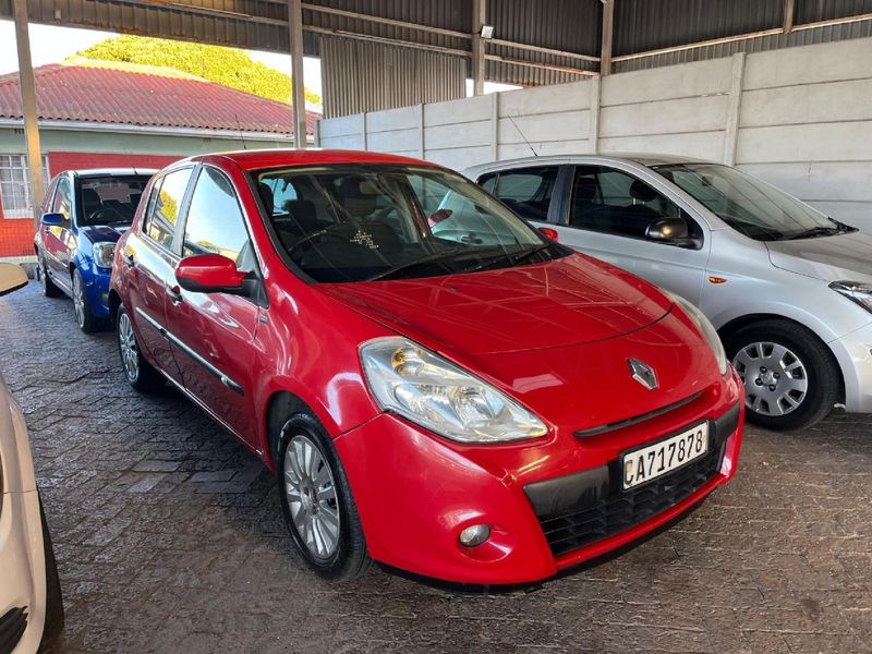 Used Renault Clio III 1.6 Yahoo 5-dr for sale in Western Cape - Cars.co.za (ID::10208475)
