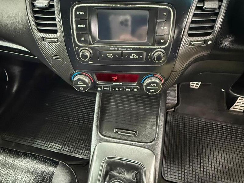 Used Kia Cerato Koup 1.6T GDi for sale in Eastern Cape - Cars.co.za (ID ...
