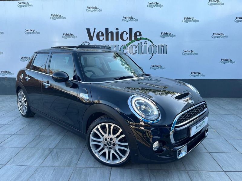 Used MINI Hatch Cooper S 5-dr Auto for sale in Gauteng - Cars.co.za (ID::10233869)