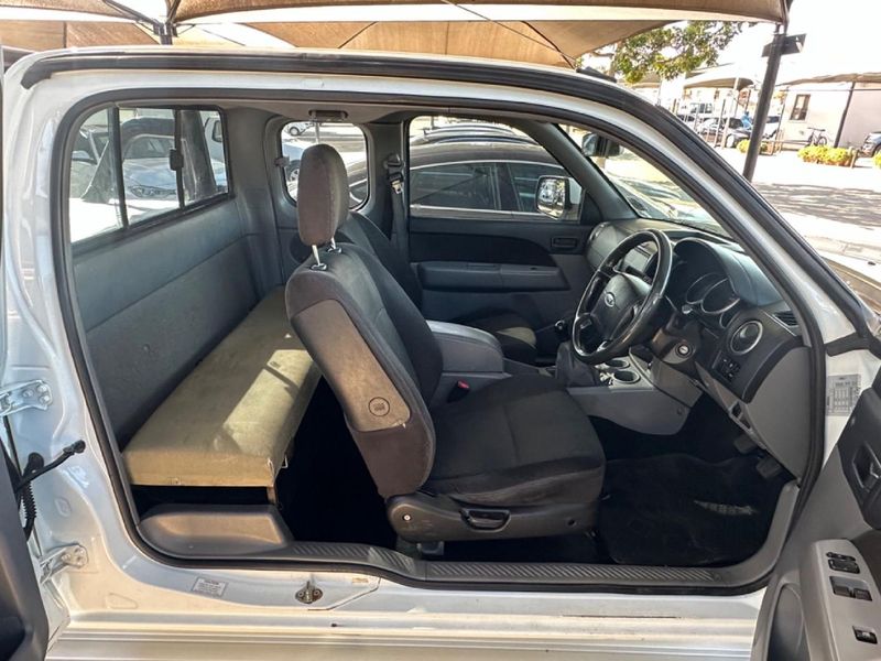 Used Ford Ranger 3.0 TDCi XLT 4x4 SuperCab for sale in Gauteng - Cars ...