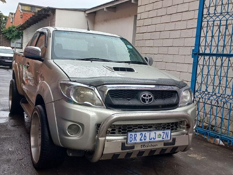 Used Toyota Hilux 3l diesel club for sale in Kwazulu Natal - Cars.co.za ...