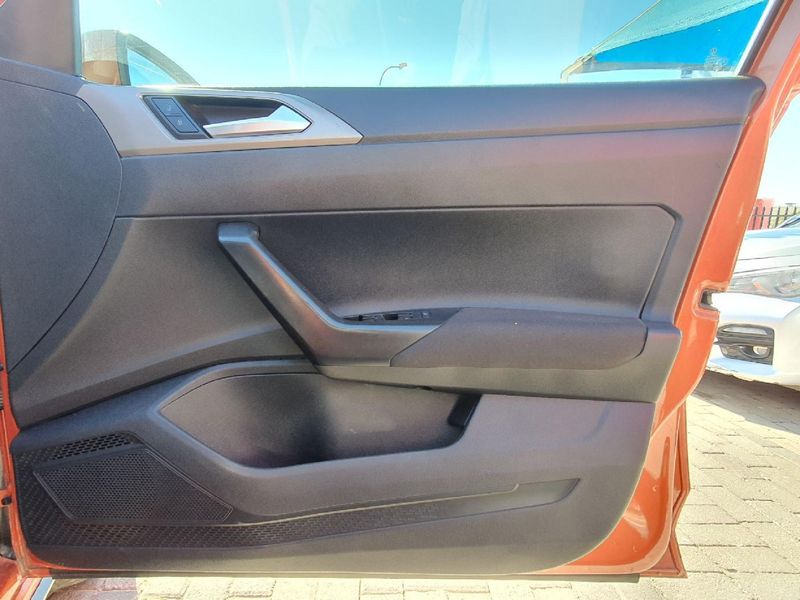 Used Volkswagen Polo 1.0 TSI Comfortline for sale in Gauteng - Cars.co ...