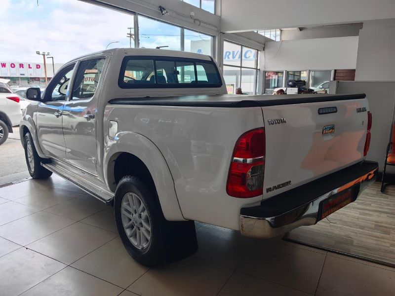 Used Toyota Hilux 2.7 VVTi Raider Raised Body Double-Cab for sale in ...