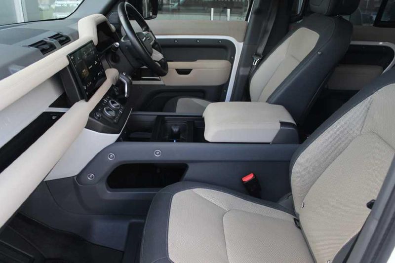Used Land Rover Defender 110 D300 HSE X-Dynamic for sale in Western ...