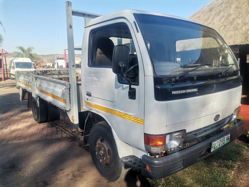 Used Nissan Ud Ud35 Dropside for sale in Gauteng - Cars.co.za (ID::10254106)
