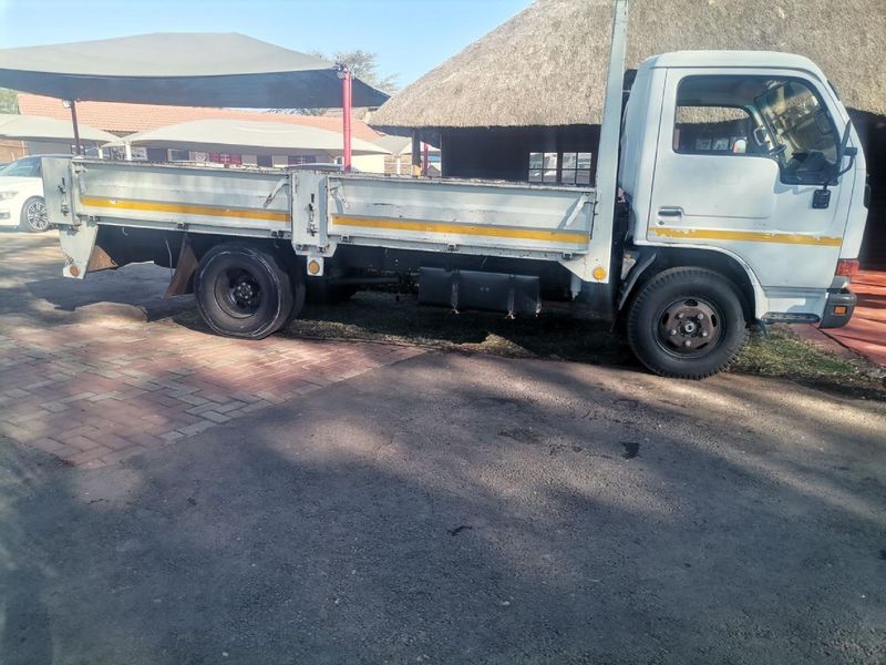 Used Nissan Ud Ud35 Dropside for sale in Gauteng - Cars.co.za (ID::10254106)