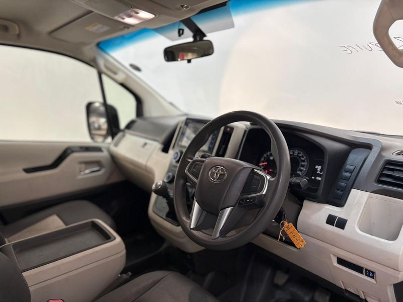 Used Toyota Quantum 2.8 GL 11-seat for sale in Gauteng - Cars.co.za (ID ...