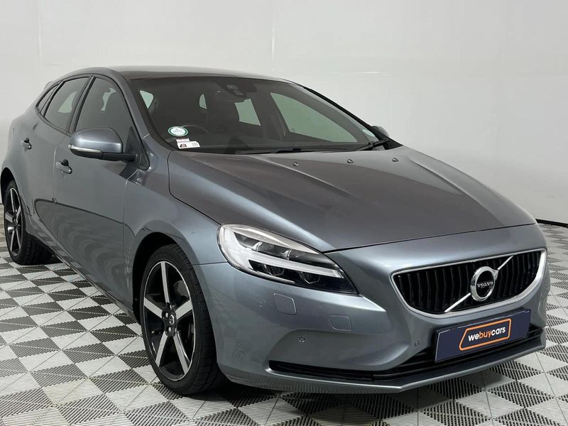 Volvo V40 T4