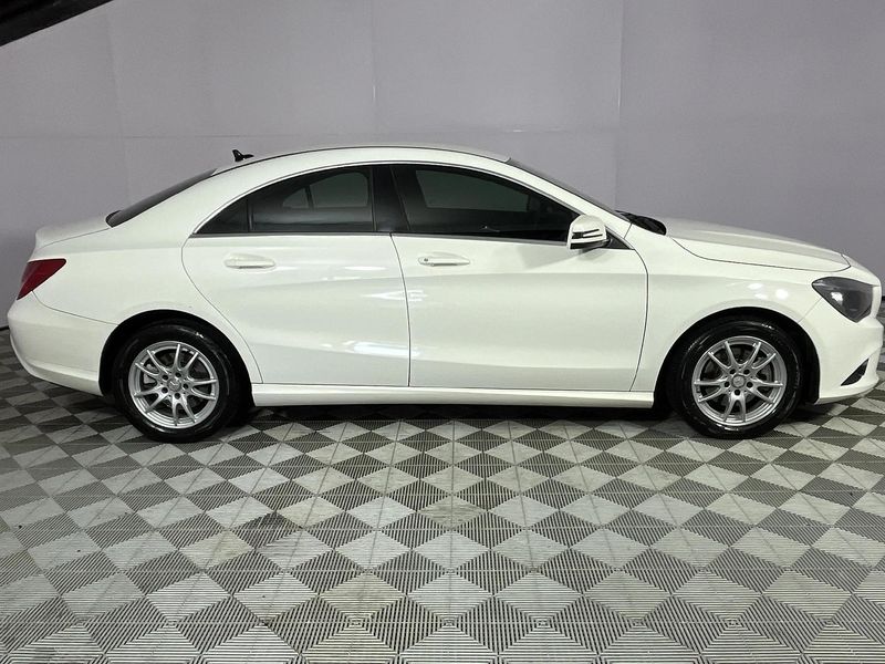 Used Mercedes-Benz CLA 200 Auto for sale in Western Cape - Cars.co.za ...