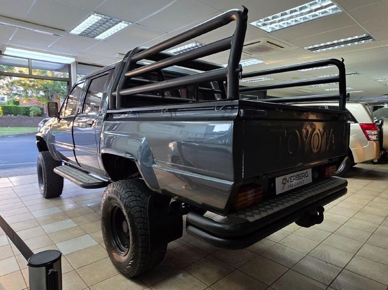 Used Toyota Hilux 2400 4x4 Double-Cab for sale in Western Cape - Cars.co.za (ID::10262476)