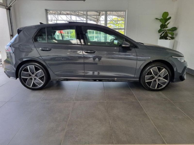 New Volkswagen Golf 1.4 TSI R-Line Auto (110kw) for sale in Kwazulu ...