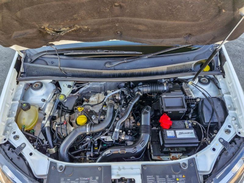 Used Renault Sandero 900T Expression for sale in Eastern Cape - Cars.co ...