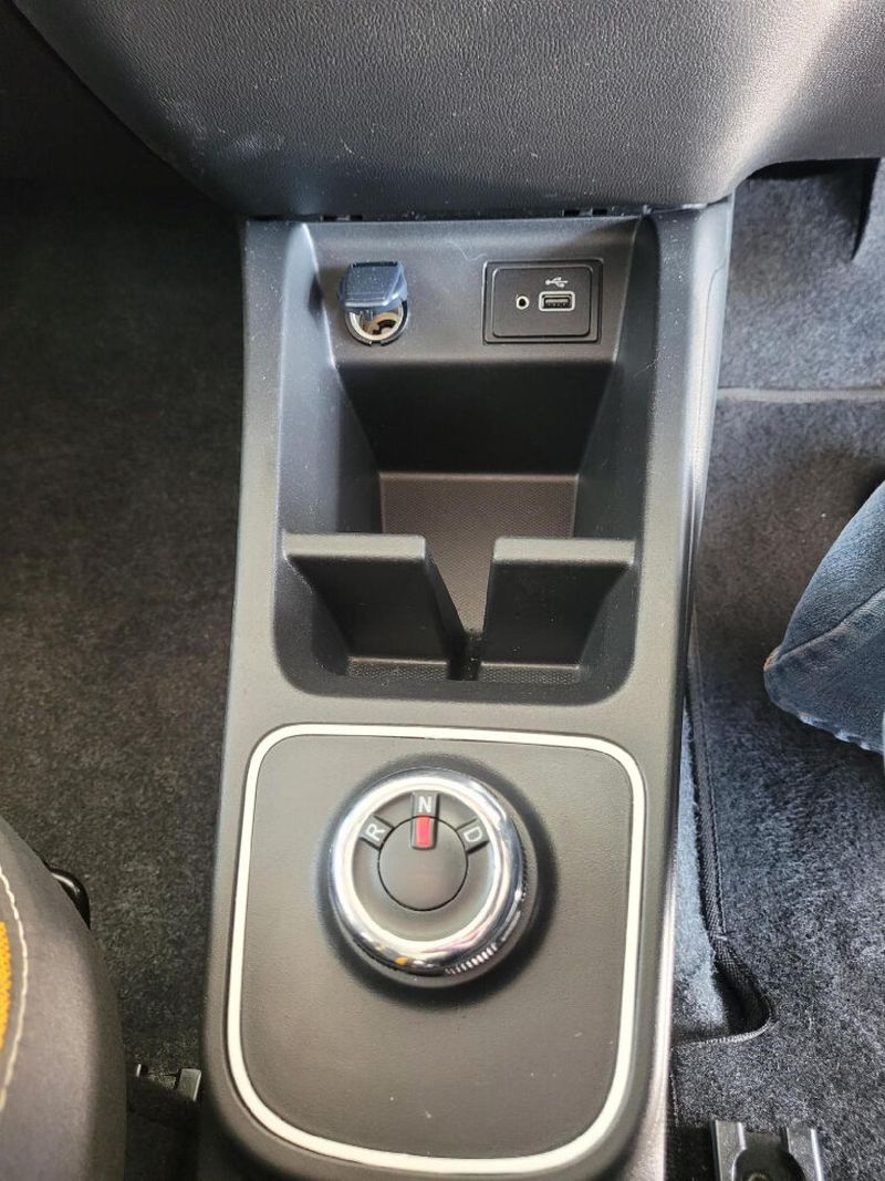 Used Renault Kwid 1.0 Climber Auto for sale in Gauteng - Cars.co.za (ID ...