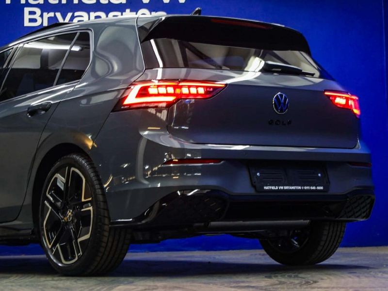 New Volkswagen Golf 1.4 TSI R-Line + Auto (110kw) for sale in Gauteng ...