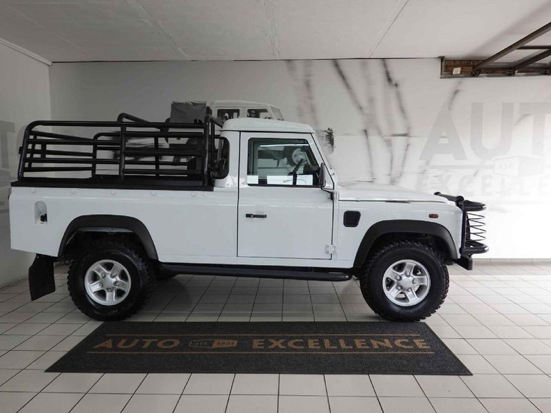 Used Land Rover Defender 110 2.2D Single-Cab for sale in Gauteng - Cars ...
