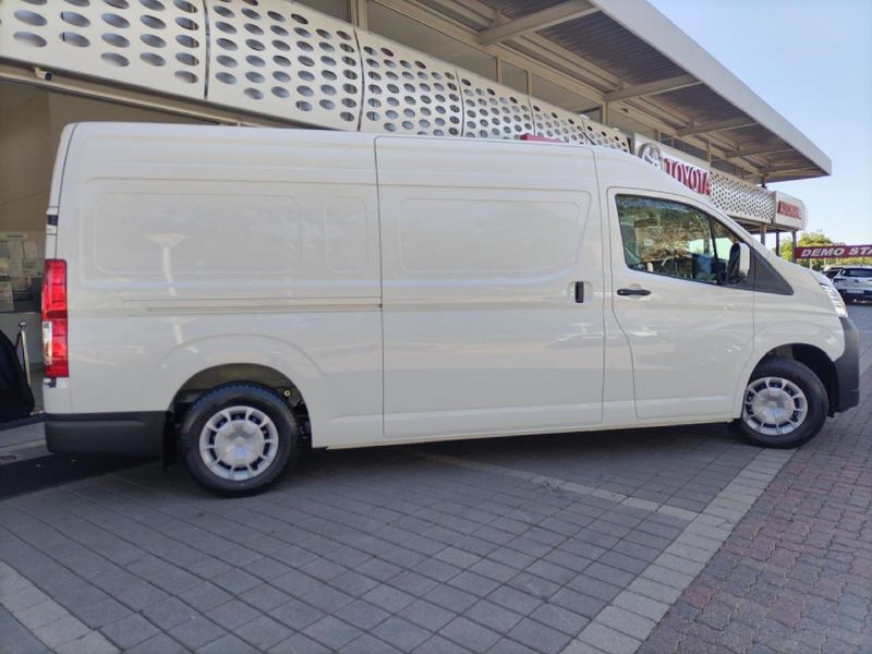 New Toyota Quantum 2.8 SLWB Panel Van 3-s MT for sale in Gauteng - Cars ...