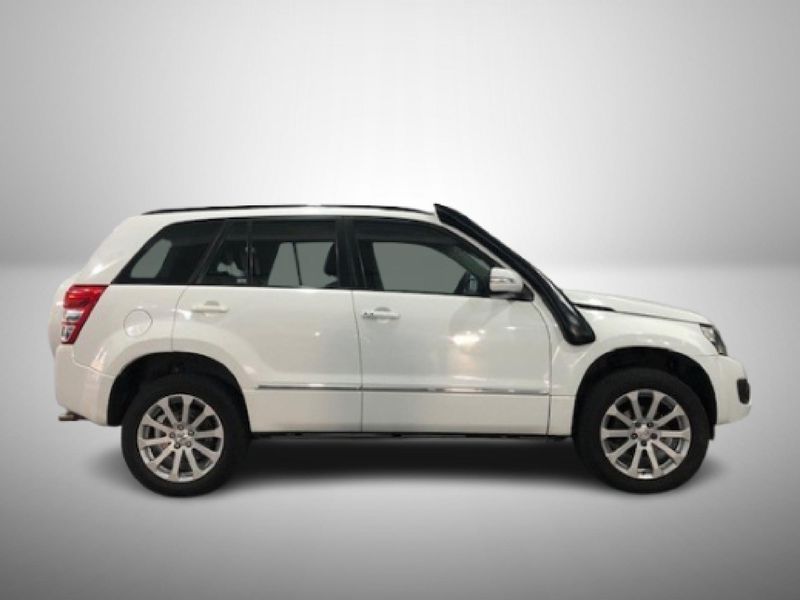 Used Suzuki Grand Vitara 2.4 Summit Auto for sale in Western Cape ...