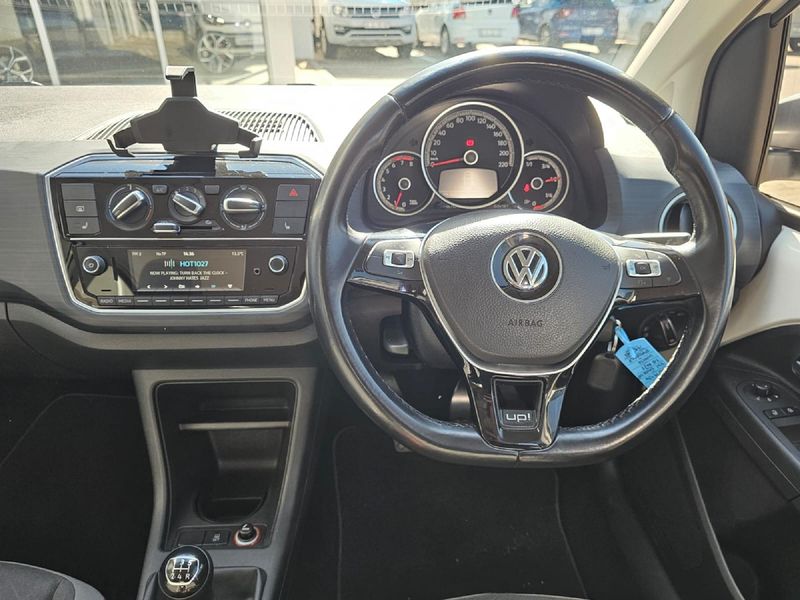 Used Volkswagen Up Cross Up! 1.0 5-dr for sale in Gauteng - Cars.co.za ...
