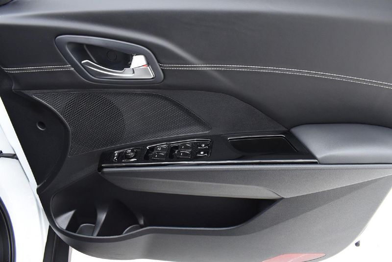 Used Mahindra XUV 3XO 1.2T AX5 for sale in Gauteng - Cars.co.za (ID ...