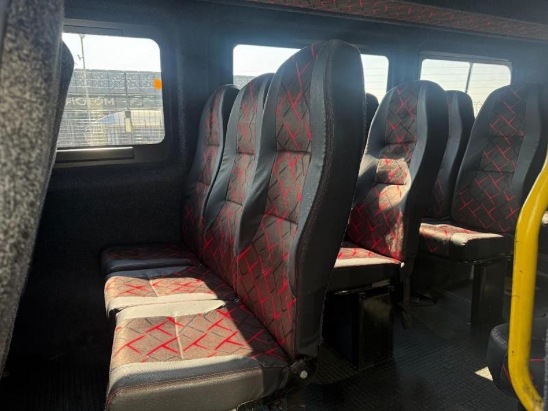 Used Mercedes-Benz Sprinter 519 Cdi Xl F/c auto 23 seater for sale in ...