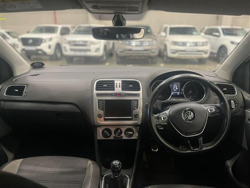 Used Volkswagen Polo Cross 1.2 TSI for sale in Gauteng - Cars.co.za (ID ...